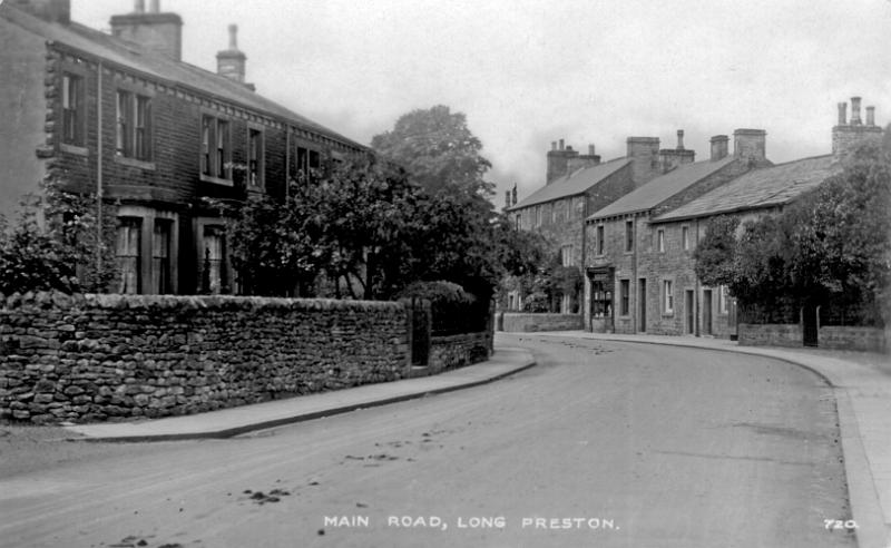 Exit/Old Photographs of Long Preston/Houses/Main Street 1918