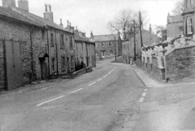 Exit/Old Photographs of Long Preston/Houses/West End 1963