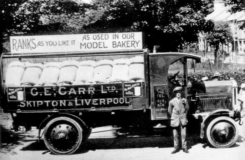 Exit/Old Photographs of Long Preston/Transport/Road/G E Carr van